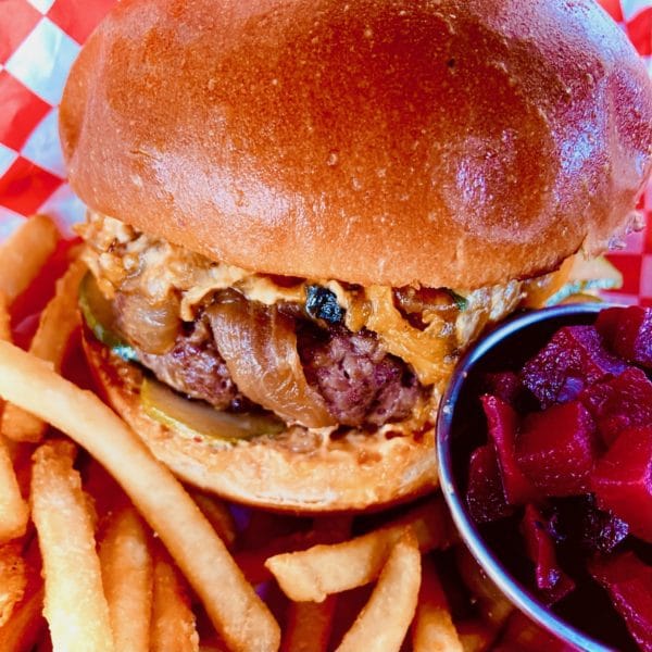 7 Must-Try, Mouthwatering Burgers in South OC
