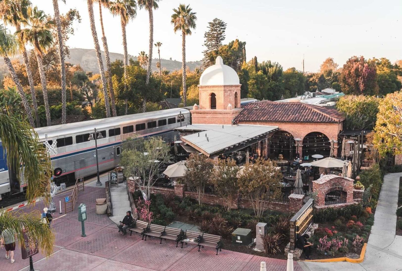 4 Southern California Destinations You Can Reach by Rail