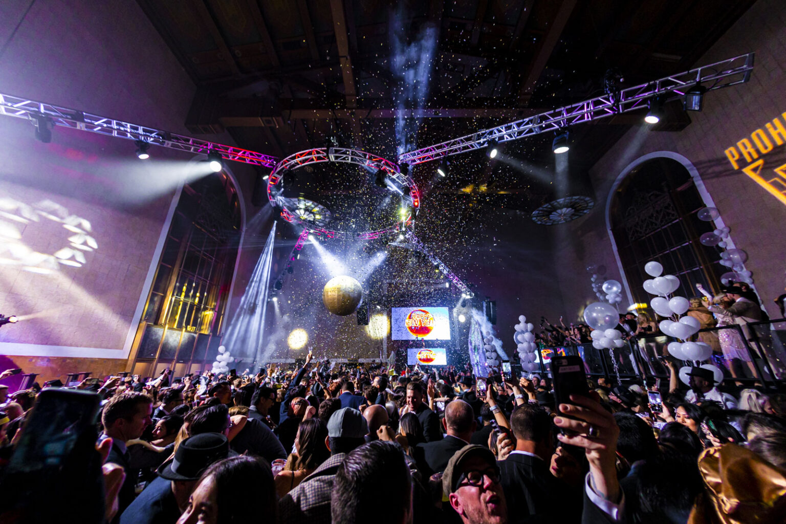 NYE Los Angeles — Spend Your NYE at Union Station