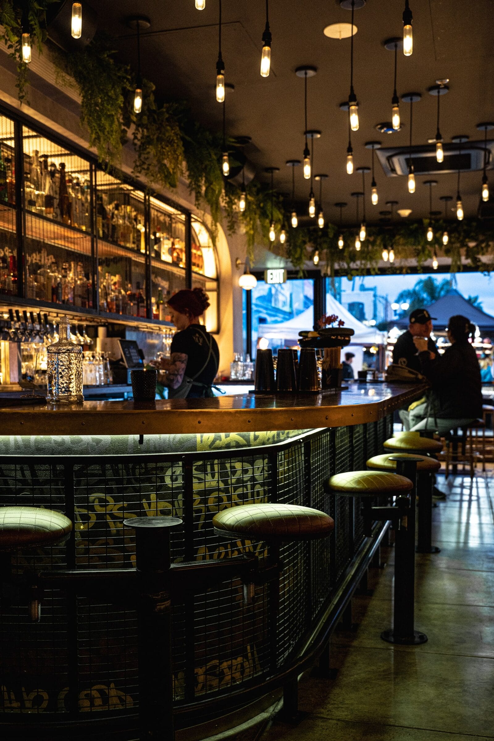 Your Next Meal Out Should Be at This Oyster Bar in Oceanside