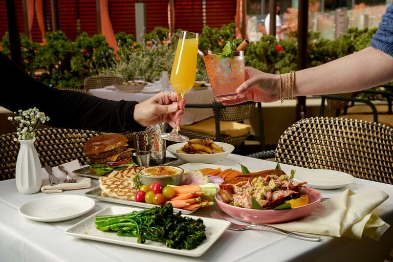 22 LA Restaurants With the Best Sparkling Ocean Views