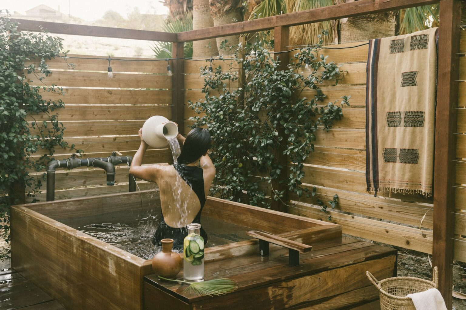Take a Dip in These 7 Natural Spas in Desert Hot Springs