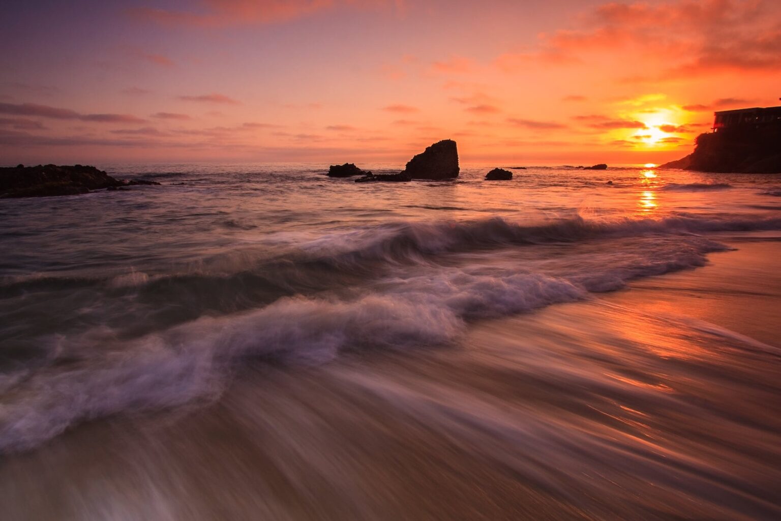 Everything You Want to Do for the Ideal Solo Day in Laguna Beach