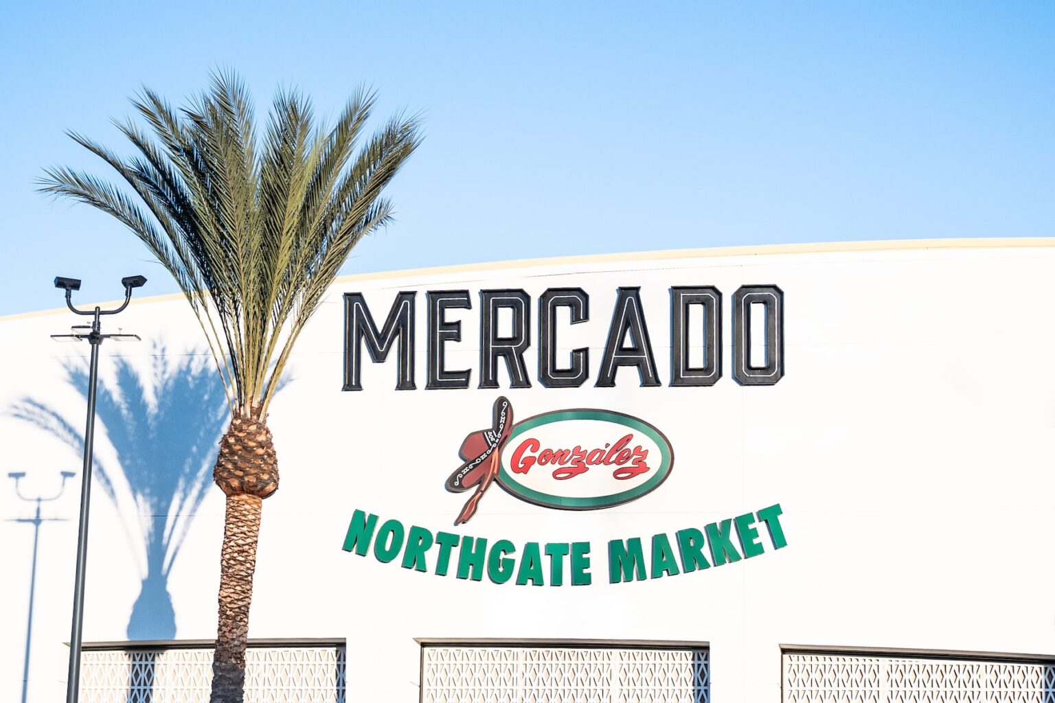Explore Mercado González in Costa Mesa – an All-New Food Hall