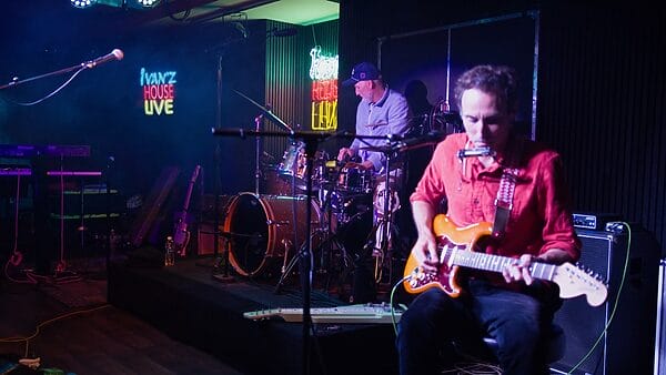 A Local’s Guide to the Laguna Beach Nightlife Scene