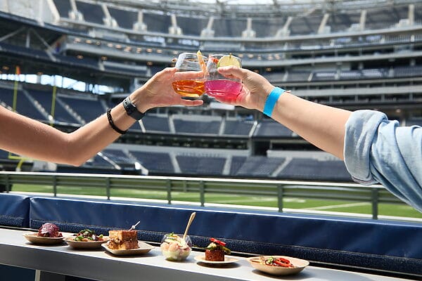 What to Eat and Drink at SoFi Stadium This Football Season
