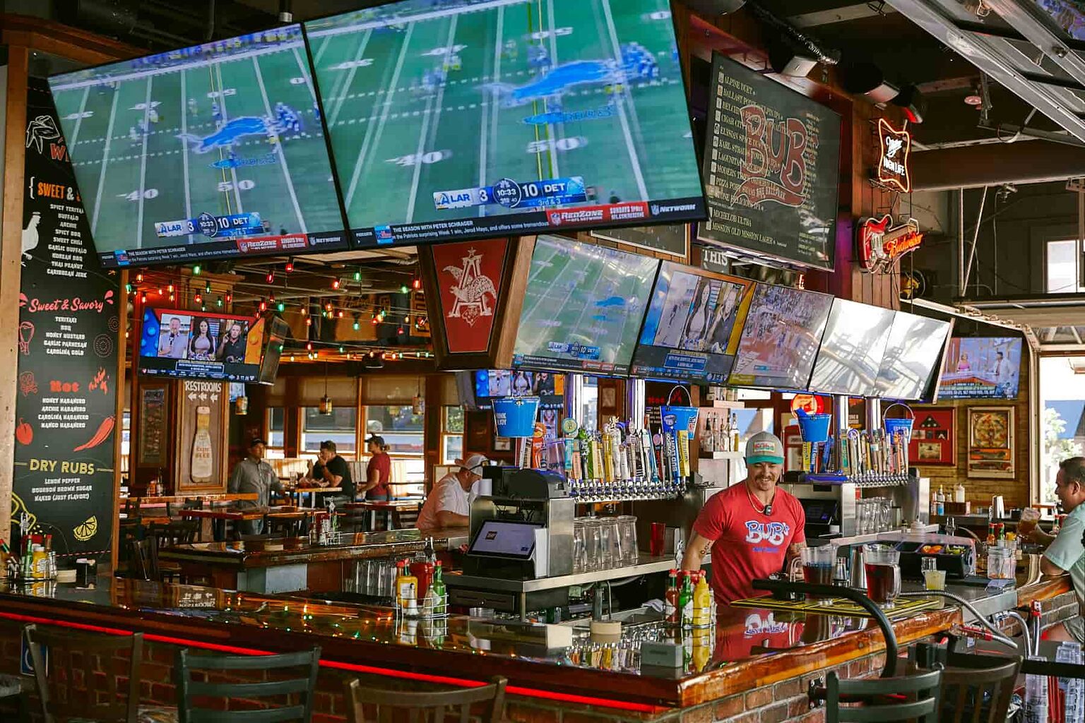 18 Sports Bars in San Diego to Watch Super Bowl LIX