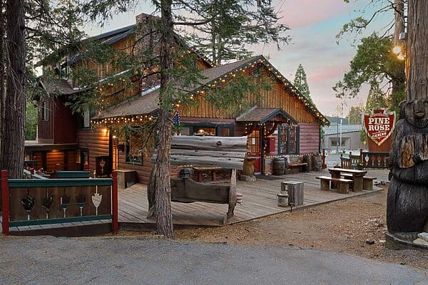 10 Cozy Cabins in California for a Winter Weekender