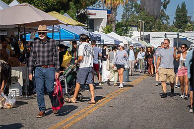 Studio City Guide: Restaurants, Hidden Gems & Iconic Attractions