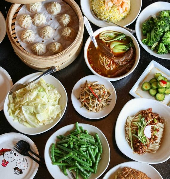 Din Tai Fung Opens in Santa Monica