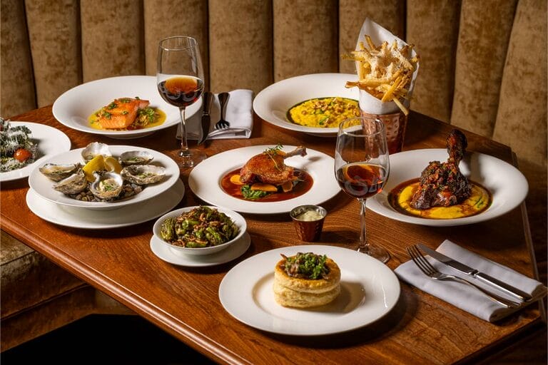 Where to Enjoy Dinner and a Show in Southern California