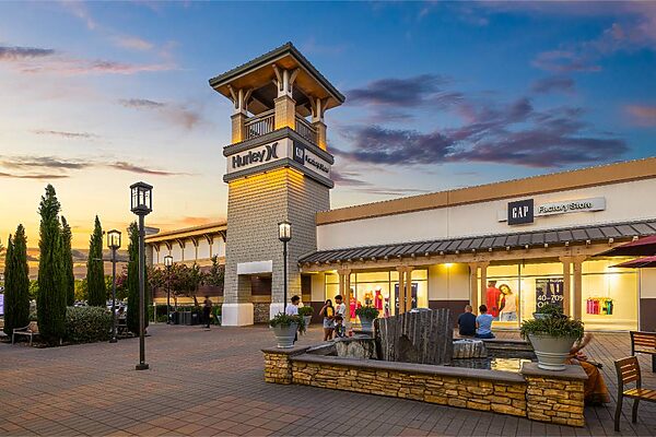 San Francisco Premium Outlets Is Every Fashion Lover’s Dream